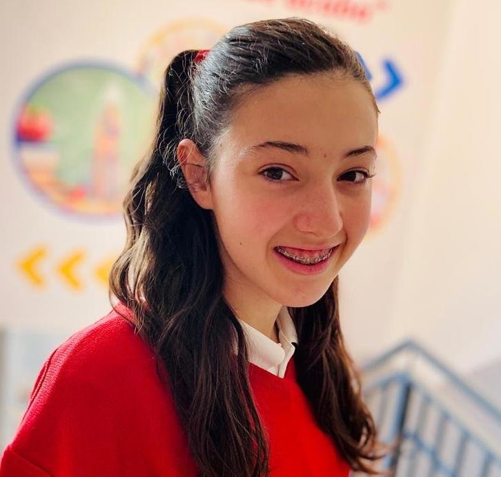 Rosa Molina, talento jiennense rumbo a Canadá para cursar Bachillerato