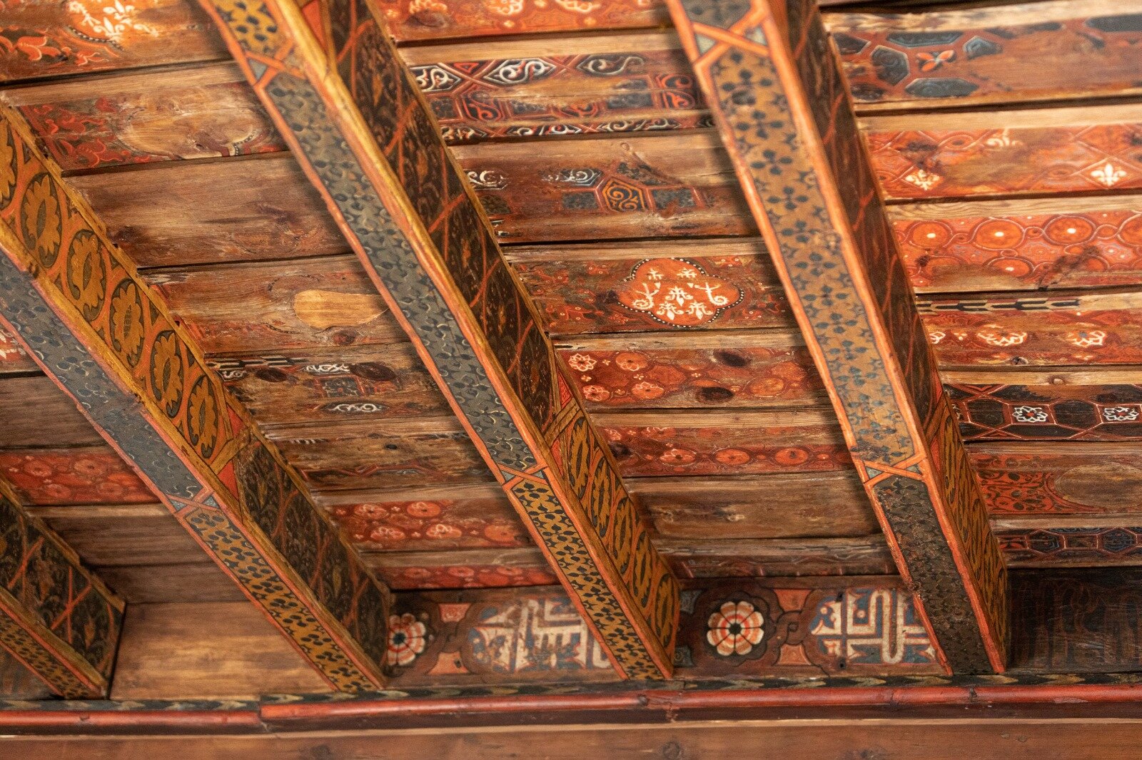 San Lorenzo presume de su remozado 'cielo' de alfarje