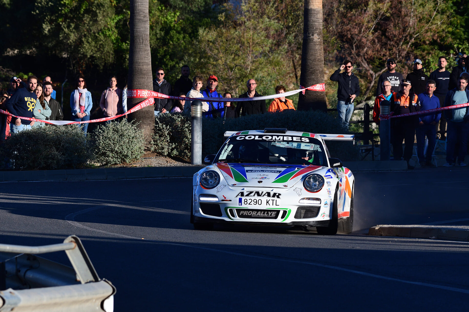 Iván Urea salva los muebles en el Rallye Slicks de Sevilla