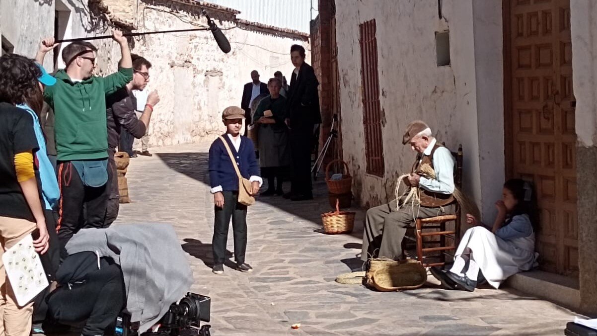 El municipio de Castellar recorre 'El camino de las Bestias'