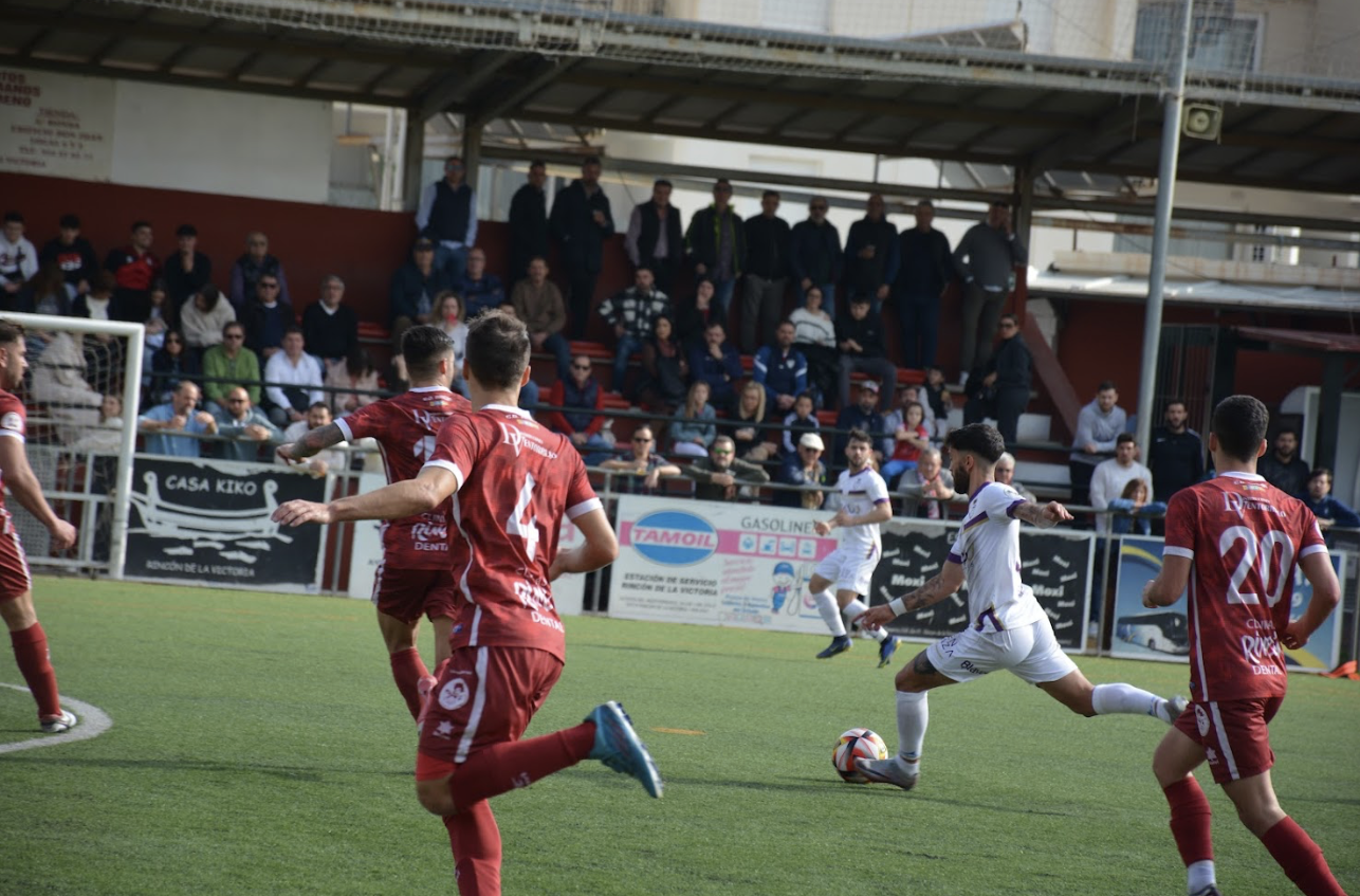 El Real Jaén encadena dos triunfos y sigue arriba en la tabla