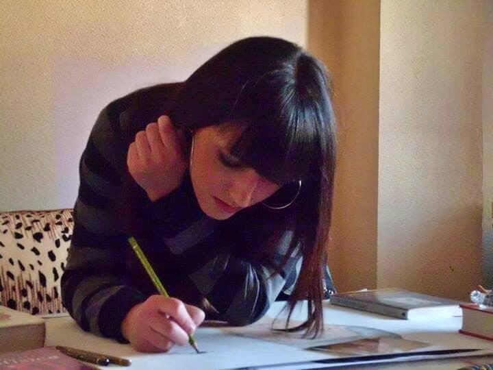 Los retratos de Alba Leiva conquistan La Resistencia