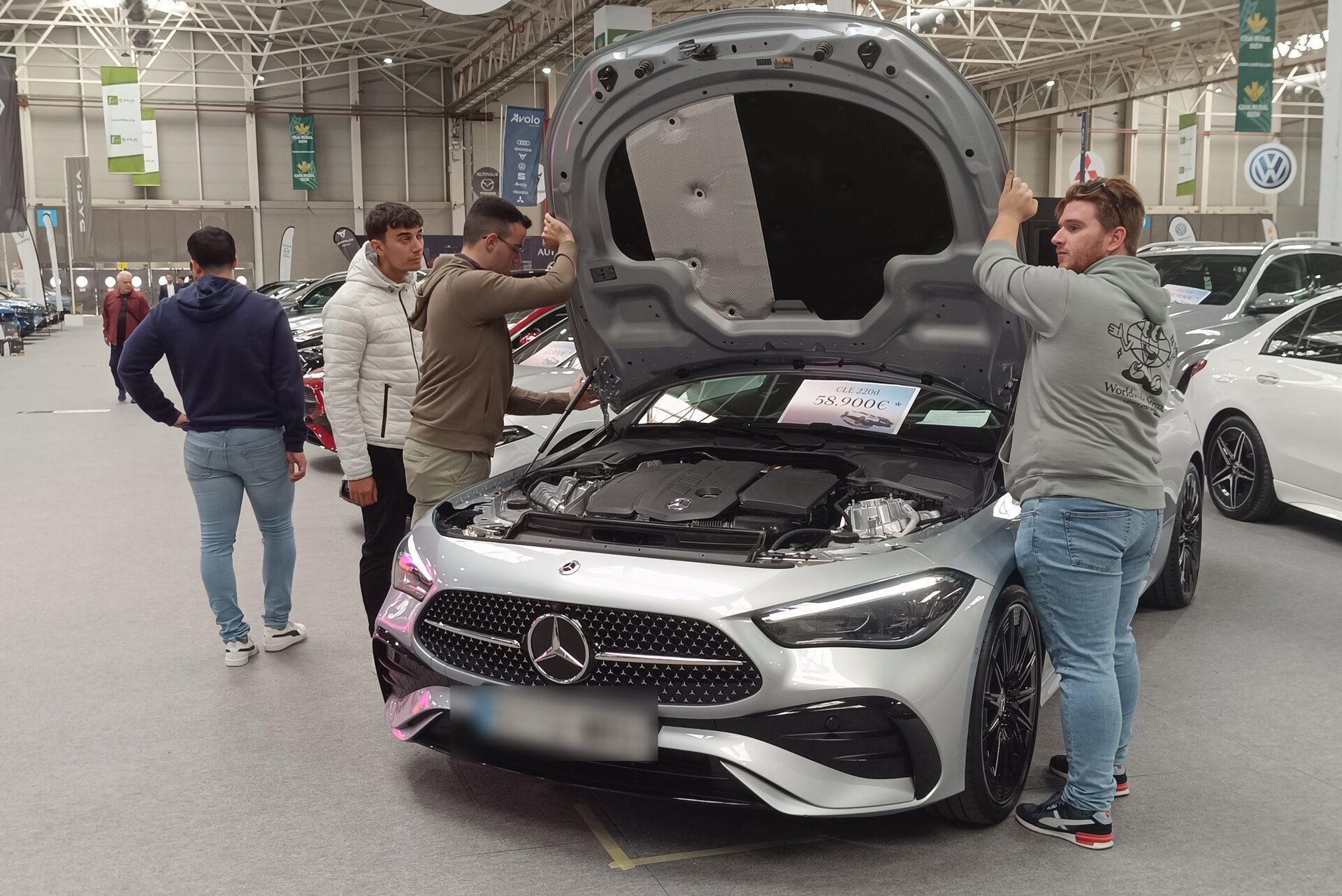 El Factory del Automóvil propicia cerca de 250 operaciones comerciales