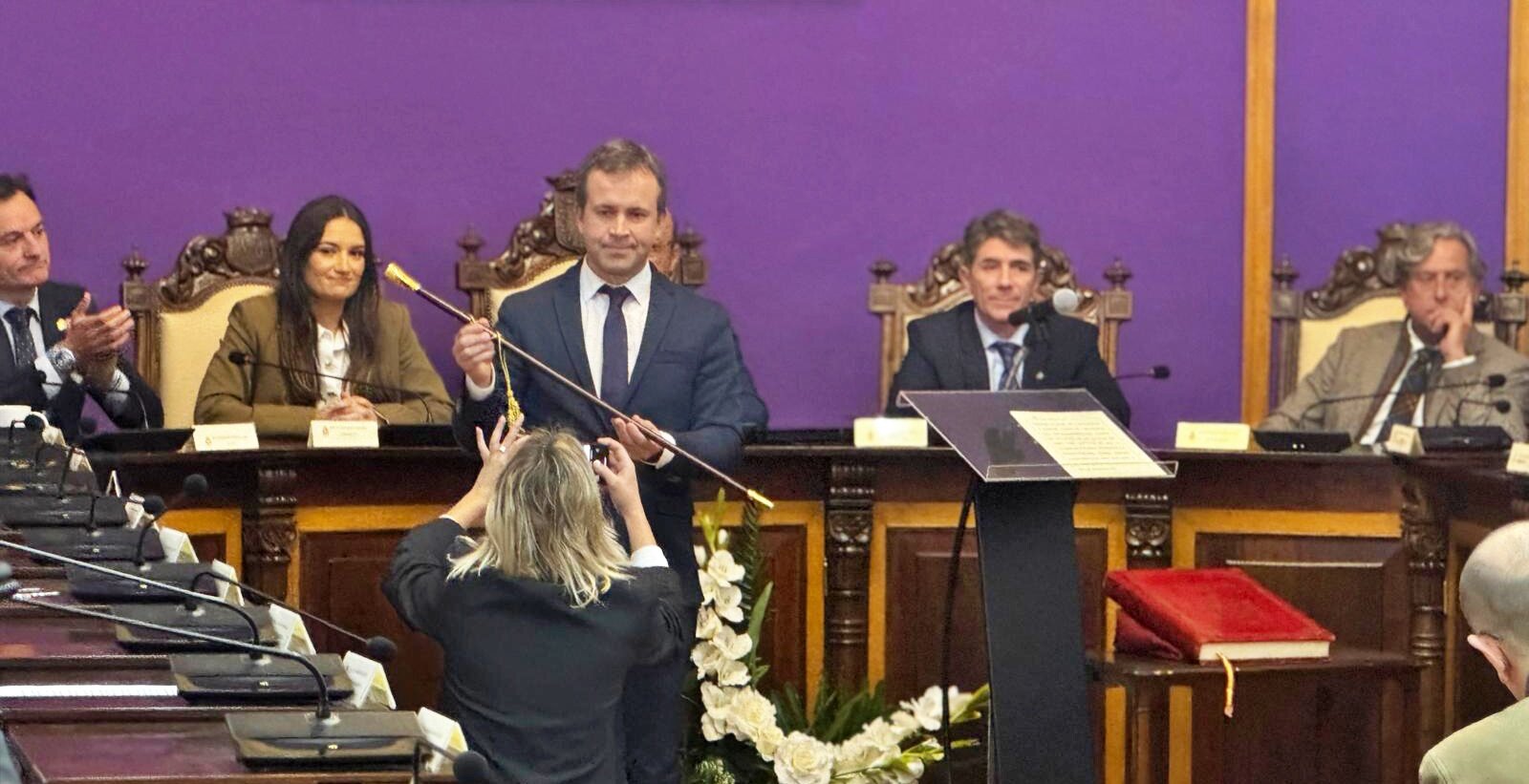 Julio Millán: "Nos merecemos un Gobierno valiente, preparado y que sepa ...