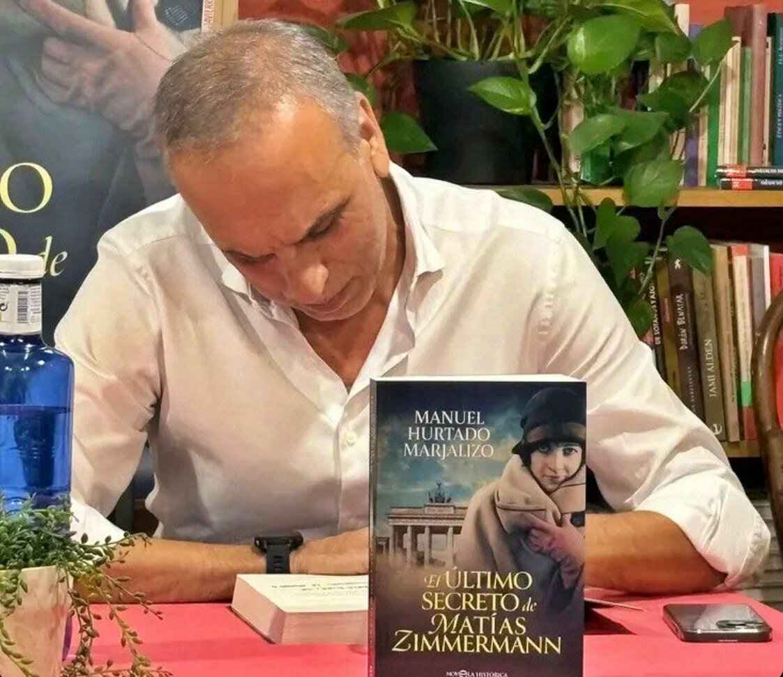 Manuel Hurtado Marjalizo regresa a Linares con 'El último secreto de Matías Zimmermann'